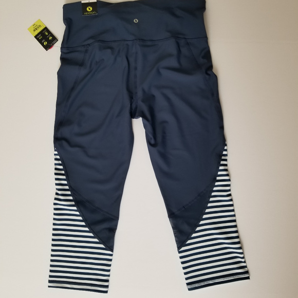 Xersion | Pants & Jumpsuits | Xersion Performance Capri Top M L Nwt ...